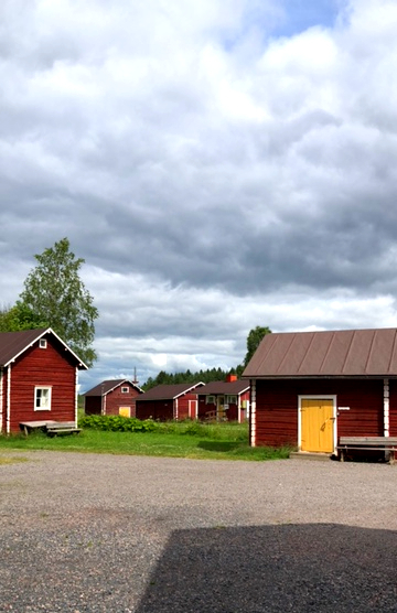SUOMELA CAMPING :: Motelli Nuttulinna & Hotelli Kärsämäki